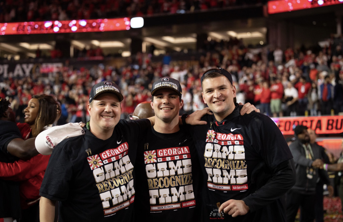 Georgia Football Analyst Headed to be Coach for the Los Angeles ...