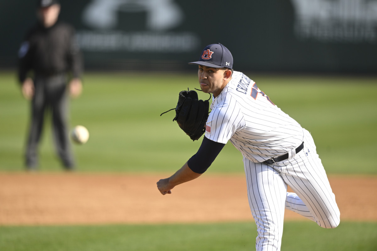 Auburn takes the series opener over USC 5-3 - Sports Illustrated Auburn ...