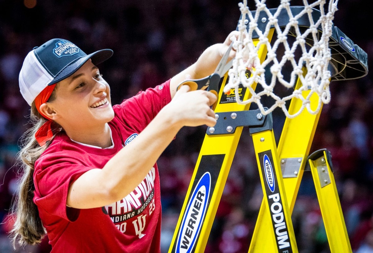 Indiana Women's Basketball: B1G Celebration for First Regular Season ...