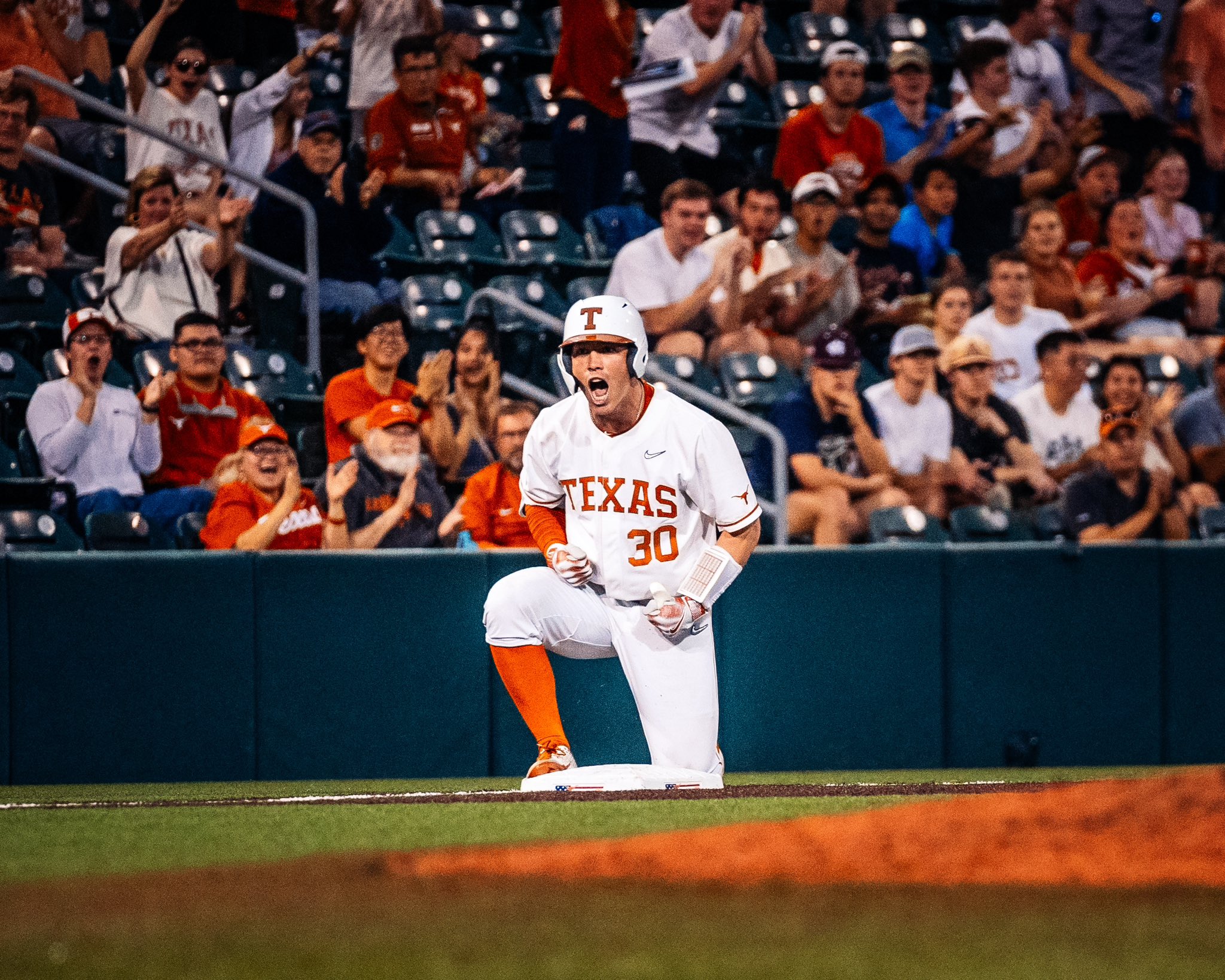 Texas Longhorns Snap Losing Streak, Secure First Win Against Texas A&M ...