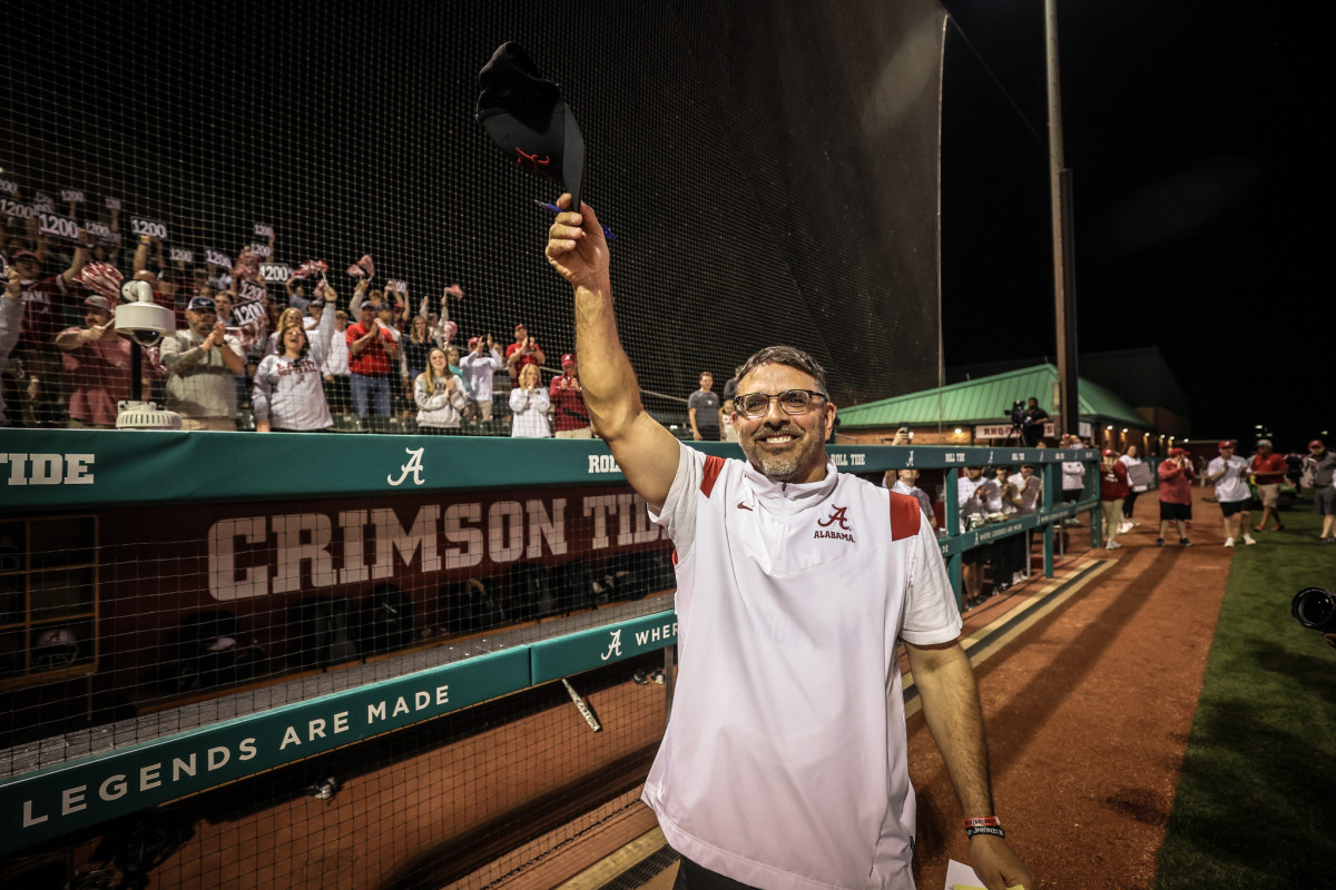 Softball Head Coach Patrick Murphy: 1,200 Wins and Counting - Sports ...
