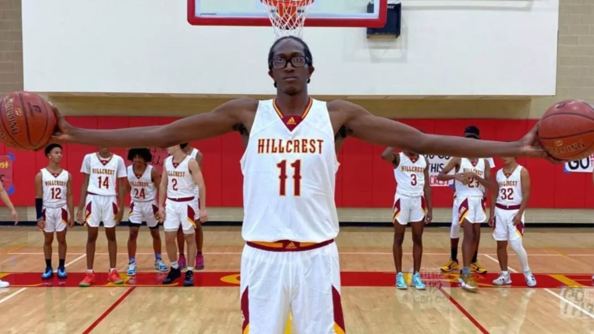 Louisville Men's Basketball Class of 2023 Commitments - Sports ...