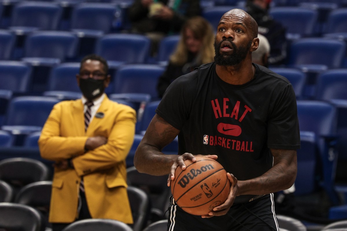 Sixers Center Dewayne Dedmon Will Miss Bout vs. Miami Heat - Sports ...