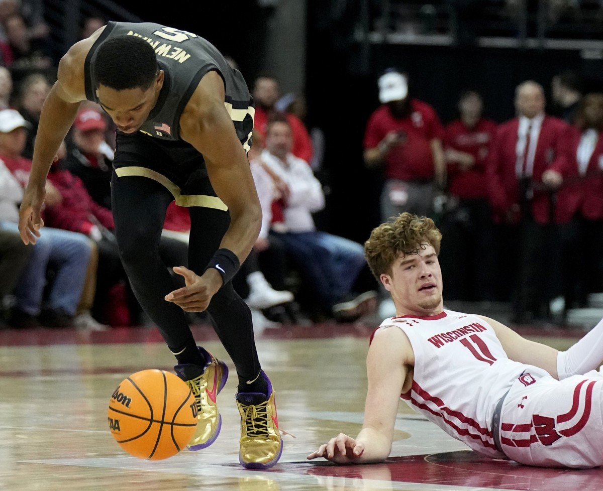PHOTO GALLERY: Purdue Holds on for 63-61 Win Against Wisconsin at the ...