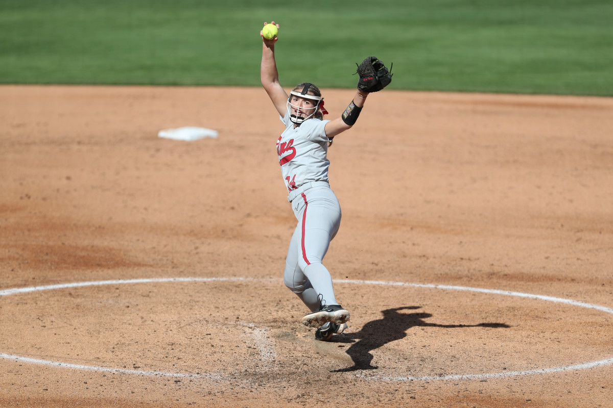 Montana Fouts Earns Second-Straight National, SEC Pitcher of Week ...