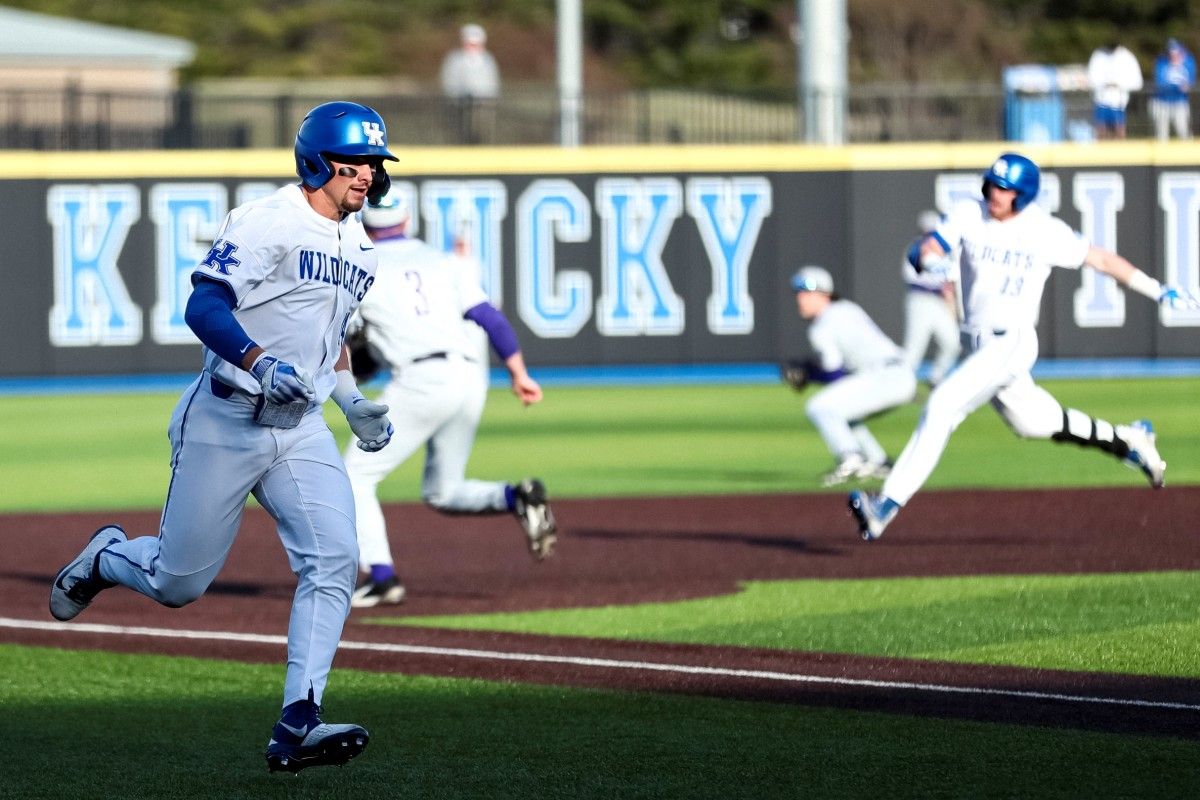 Kentucky Drops Two Spots to No. 15 in New D1Baseball Poll - Sports ...