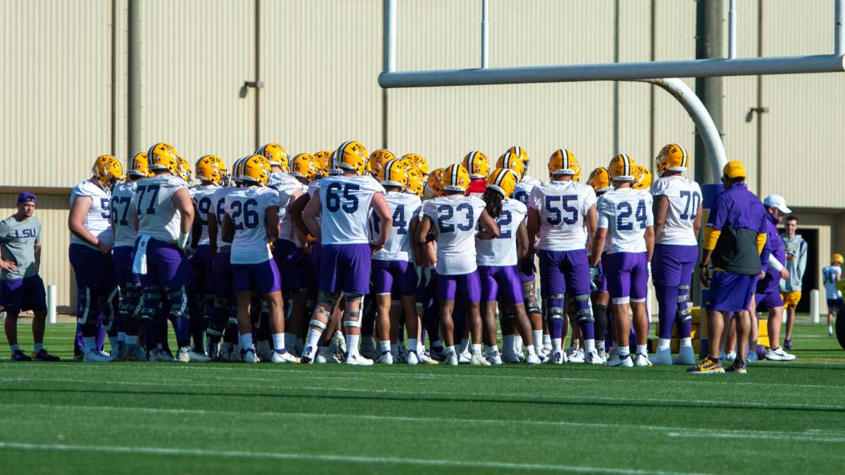 LSU Dishes Out Major Transfer Portal Offer To Position Of Need - Sports ...