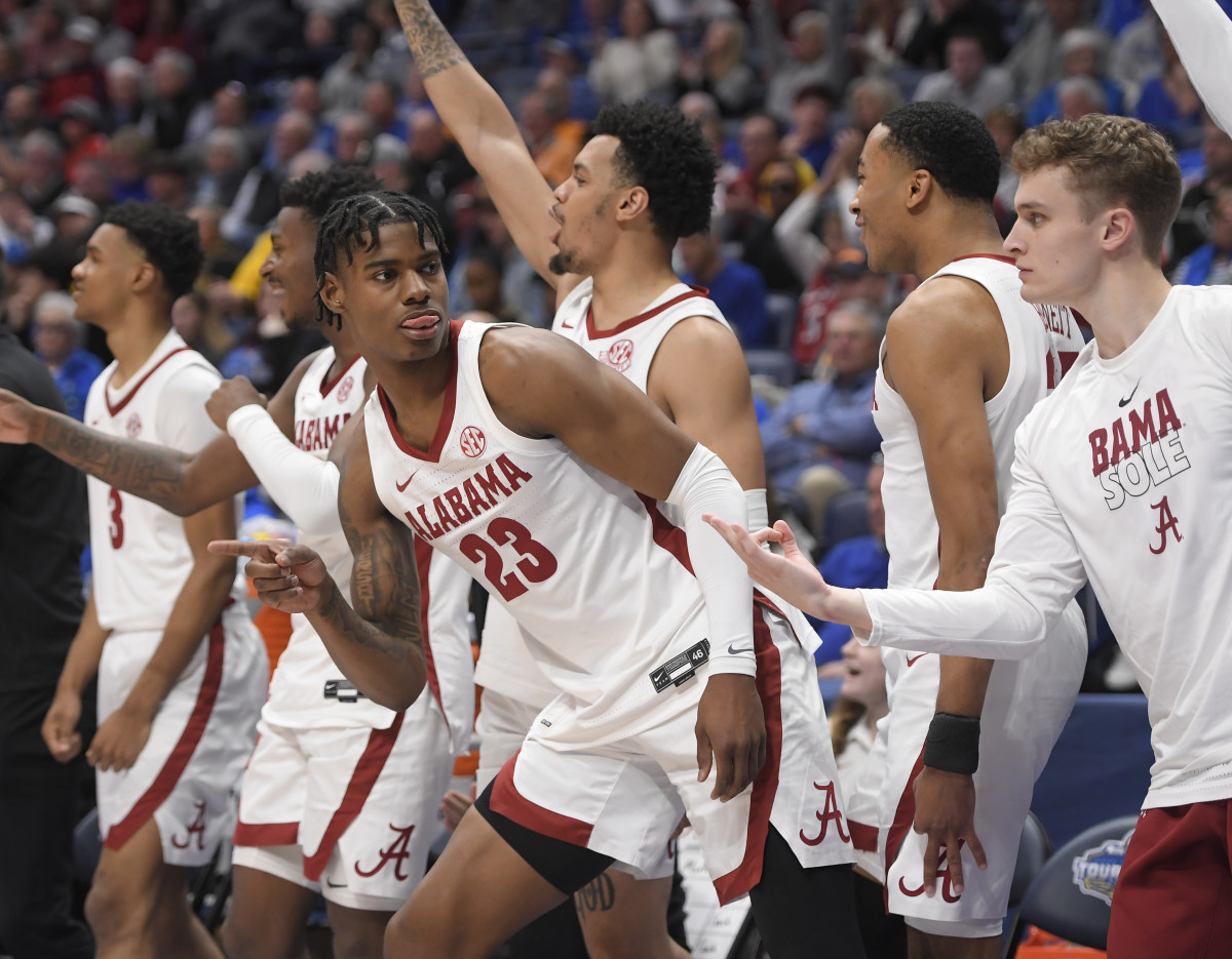 BamaCentral Courtside: No. 1 Alabama 72, No. 9 Mississippi State 49 - Sports Illustrated Alabama ...