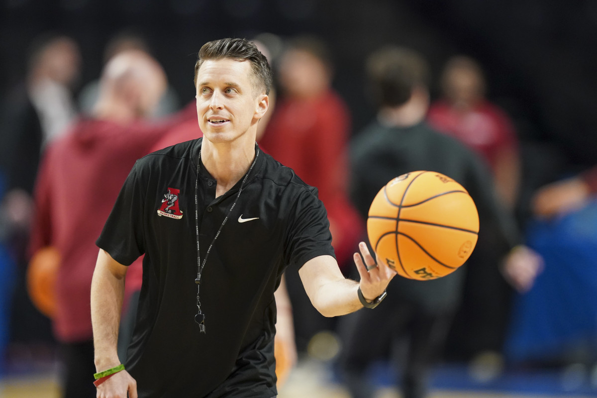 Alabama Basketball Roster Tracker: 2023 Offseason - Sports Illustrated ...