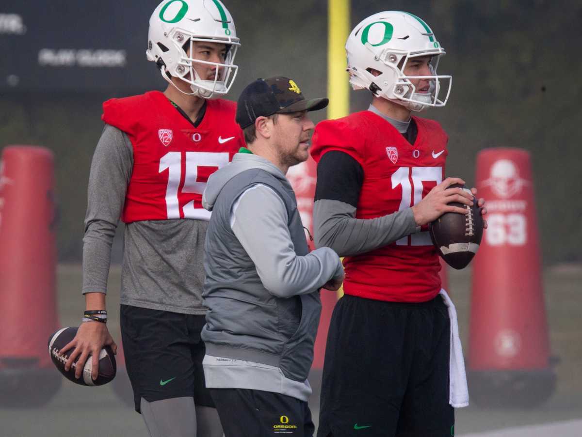 Oregon Football: Photos From Oregon's First Spring Football Practice of ...