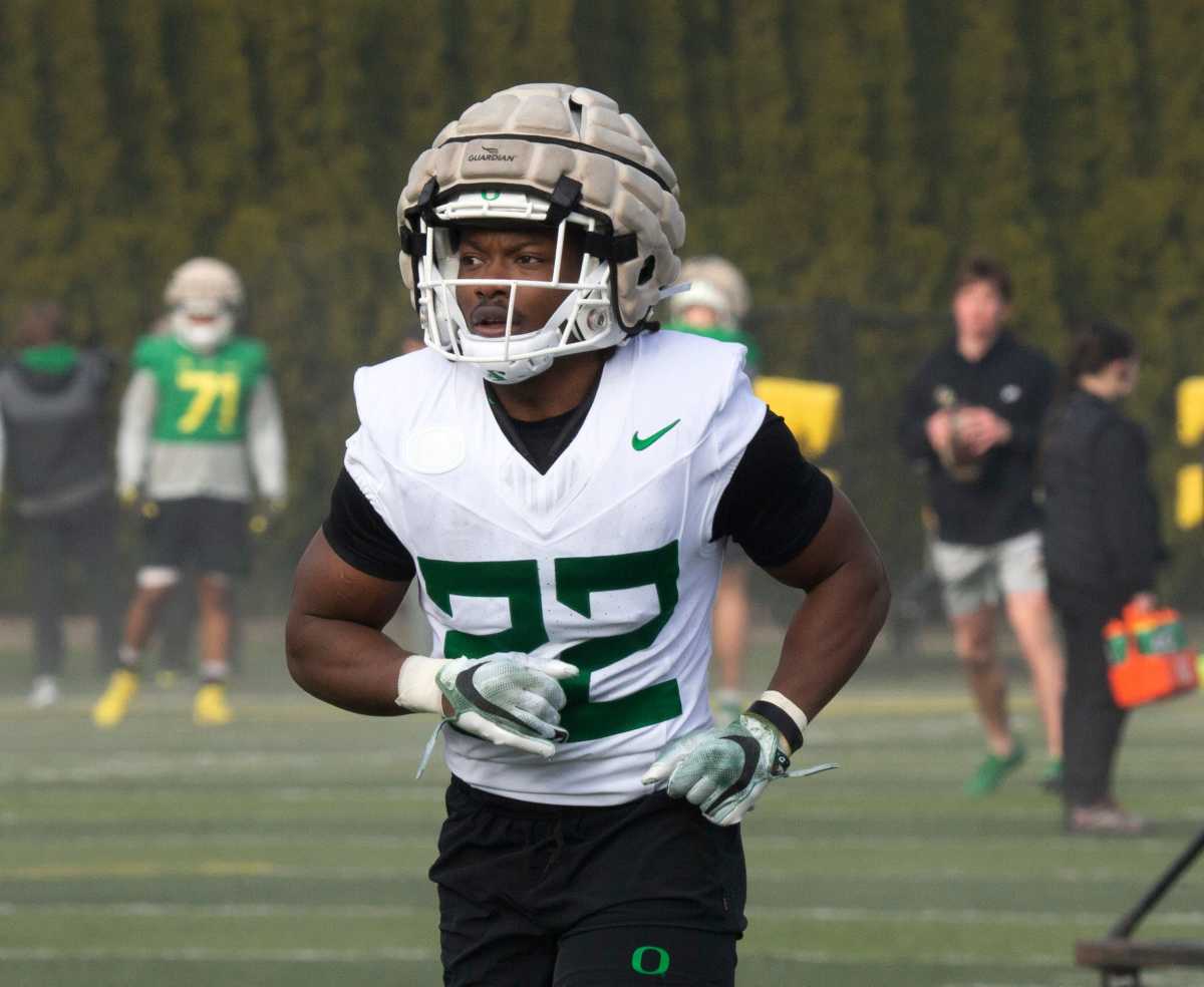 Oregon Football: Photos From Oregon's First Spring Football Practice of ...