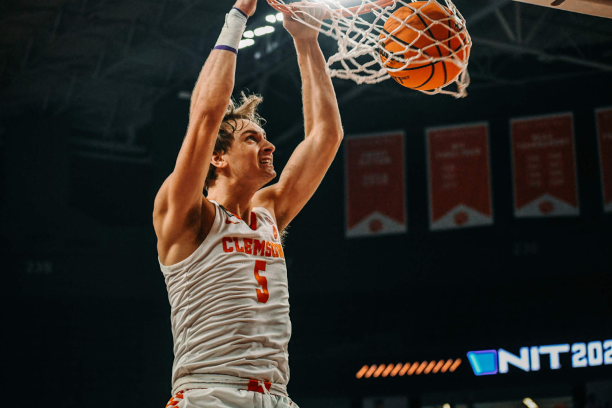 Clemson Men's Basketball Season Ends In Opening Round of NIT - Sports ...