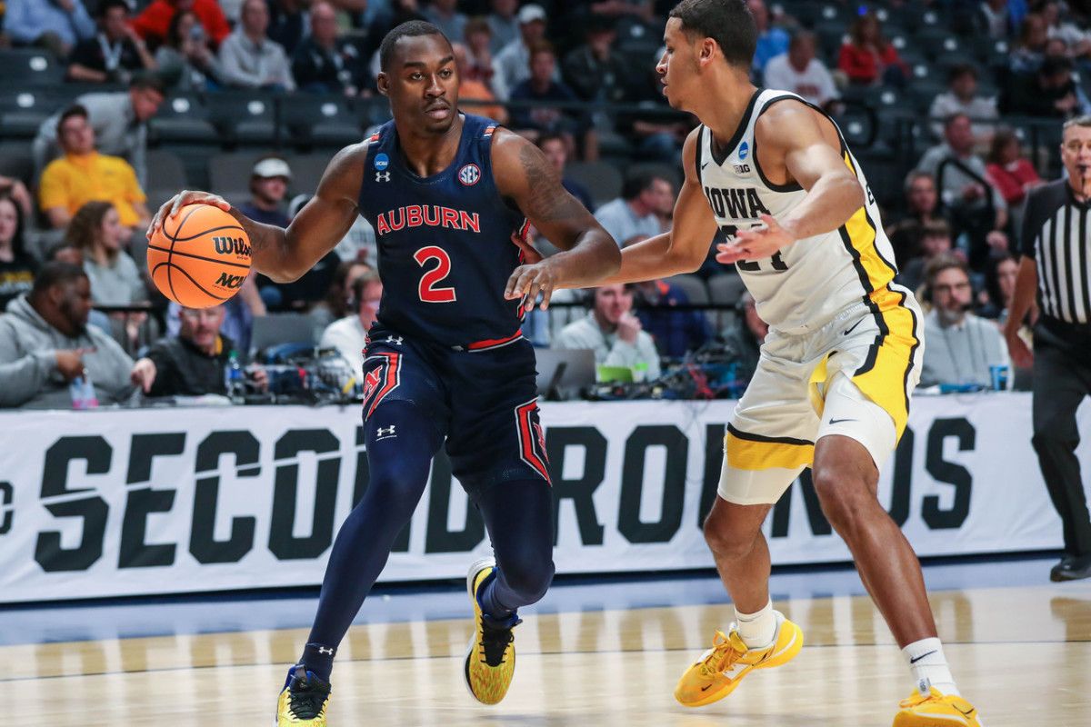 The best photos from Auburn basketball's NCAA Tournament win over Iowa ...
