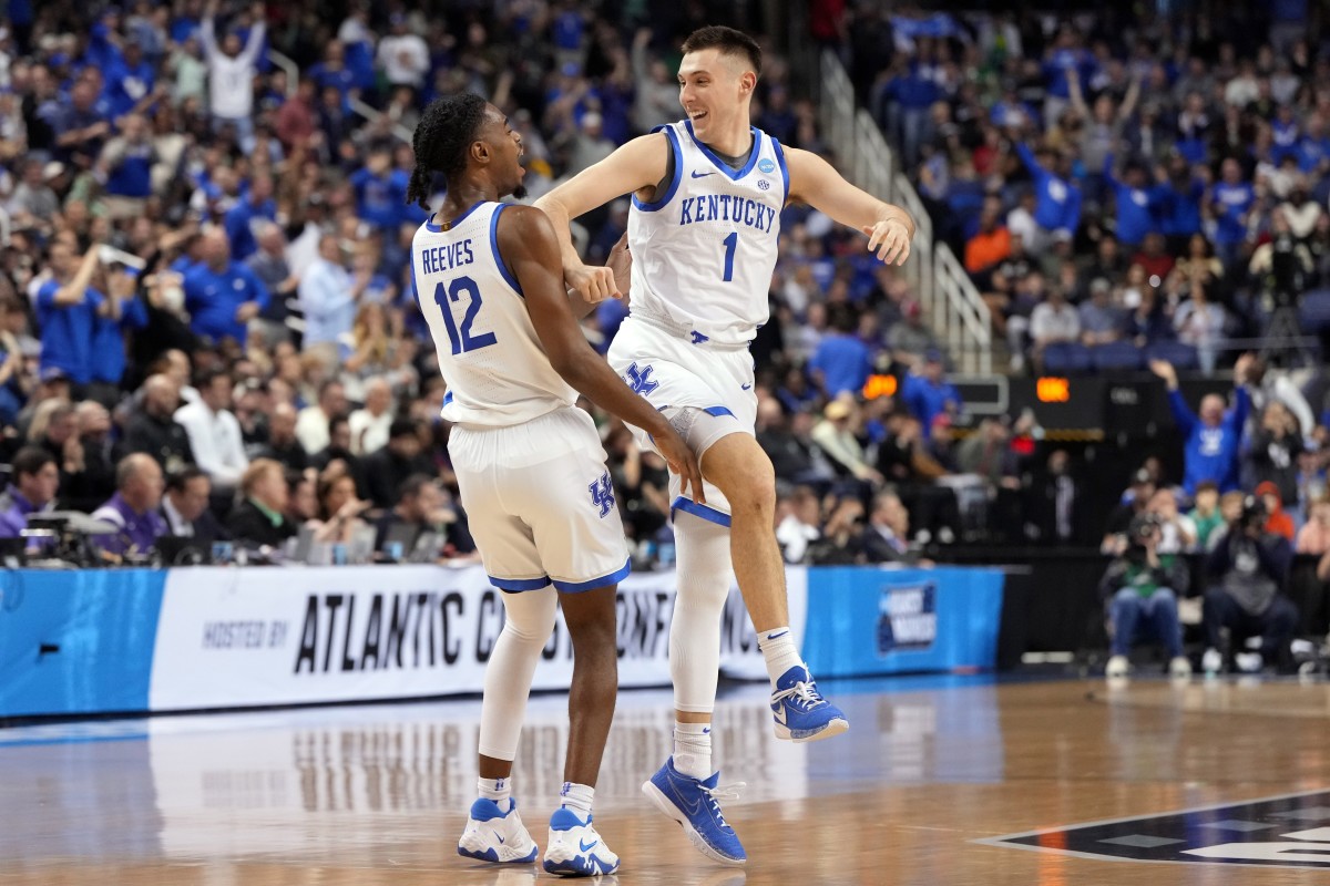 How Staying Loose Helped Kentucky Shake the NCAA Tournament Monkey Off ...