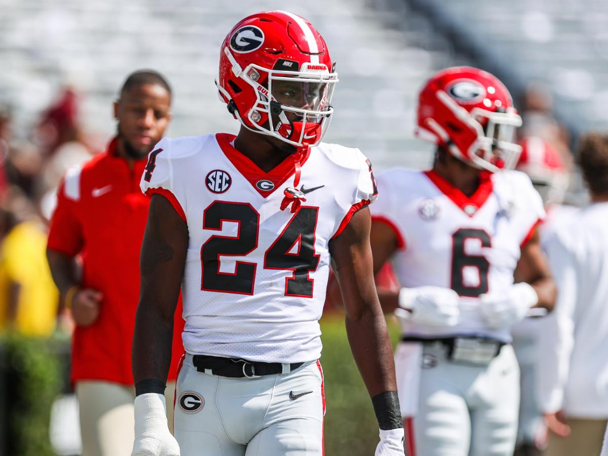 Georgia Football Safety Malaki Starks Will be a Valuable Defensive ...