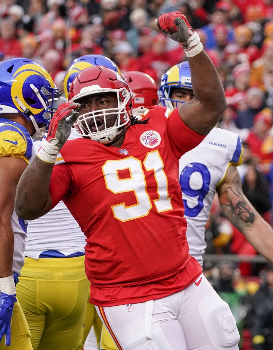 Former Seminole re-signs for sixth year with the Kansas City Chiefs ...