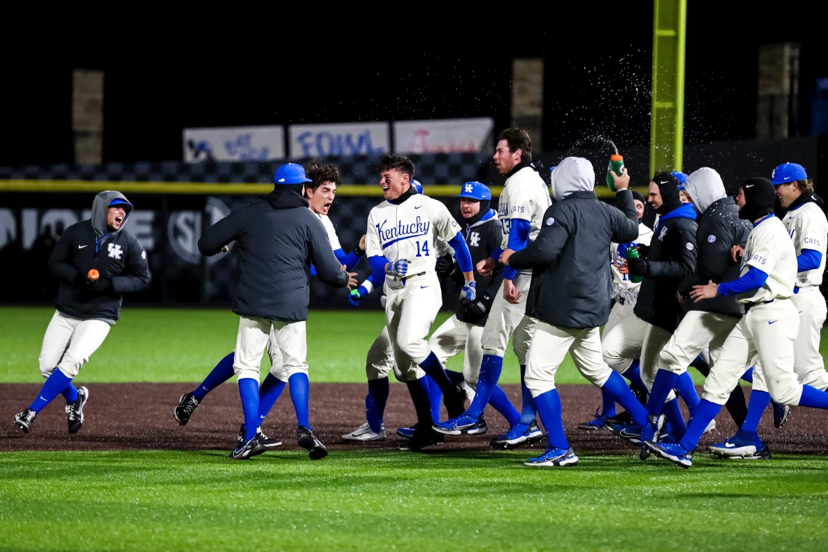 How a Team-First, Game-by-Game Mentality is Pushing Kentucky Baseball ...
