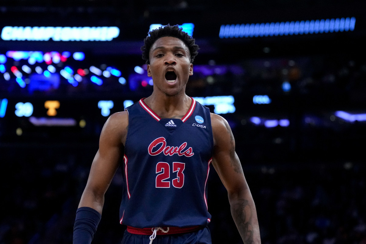 March Madness Disappoints Tennessee Basketball - Sports Illustrated ...