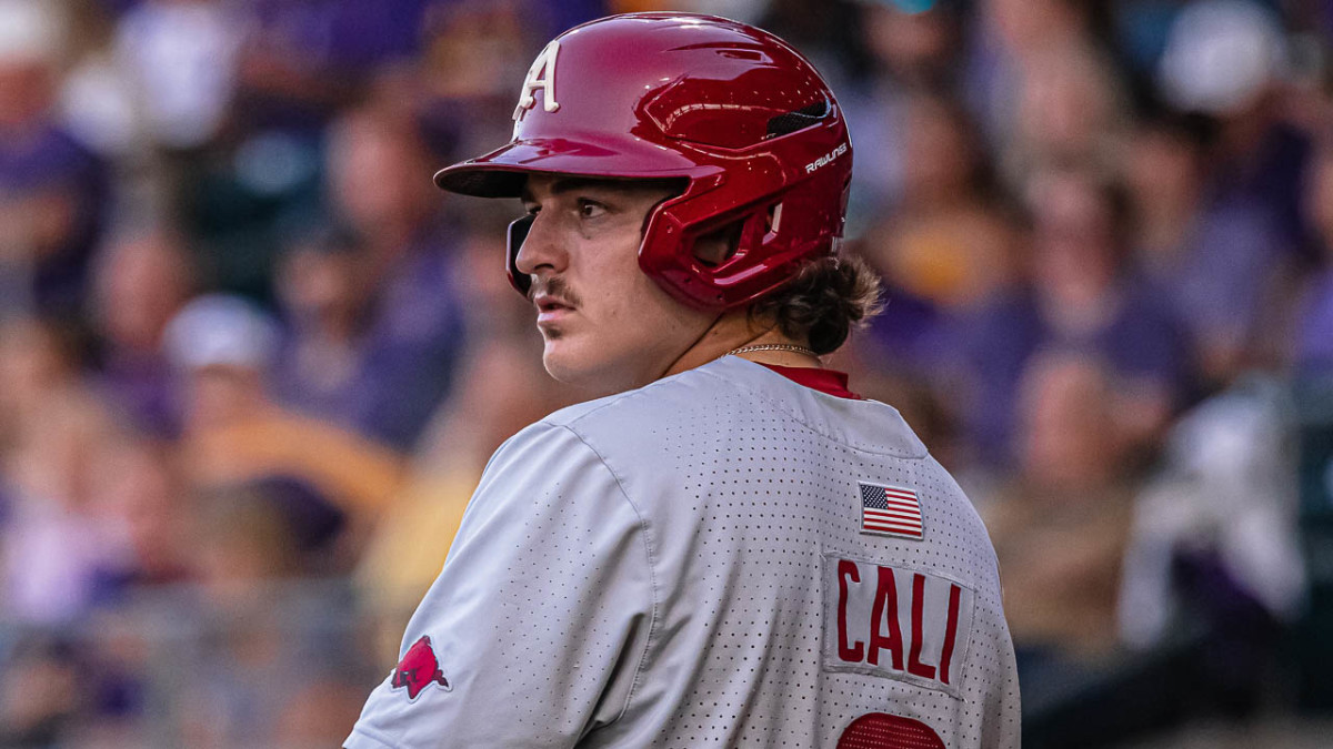 Razorbacks' coach probably not any happier than fans right now - Sports ...