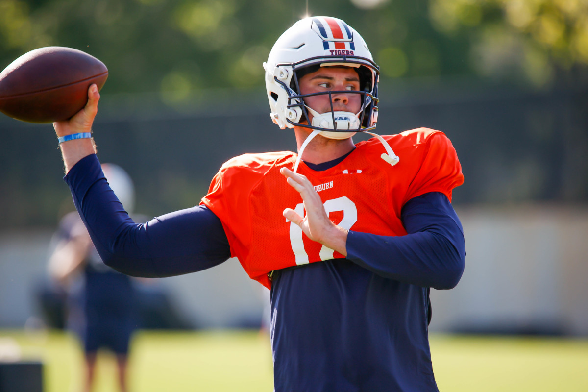 GALLERY: Photos from Auburn football's Monday spring practice - Sports ...