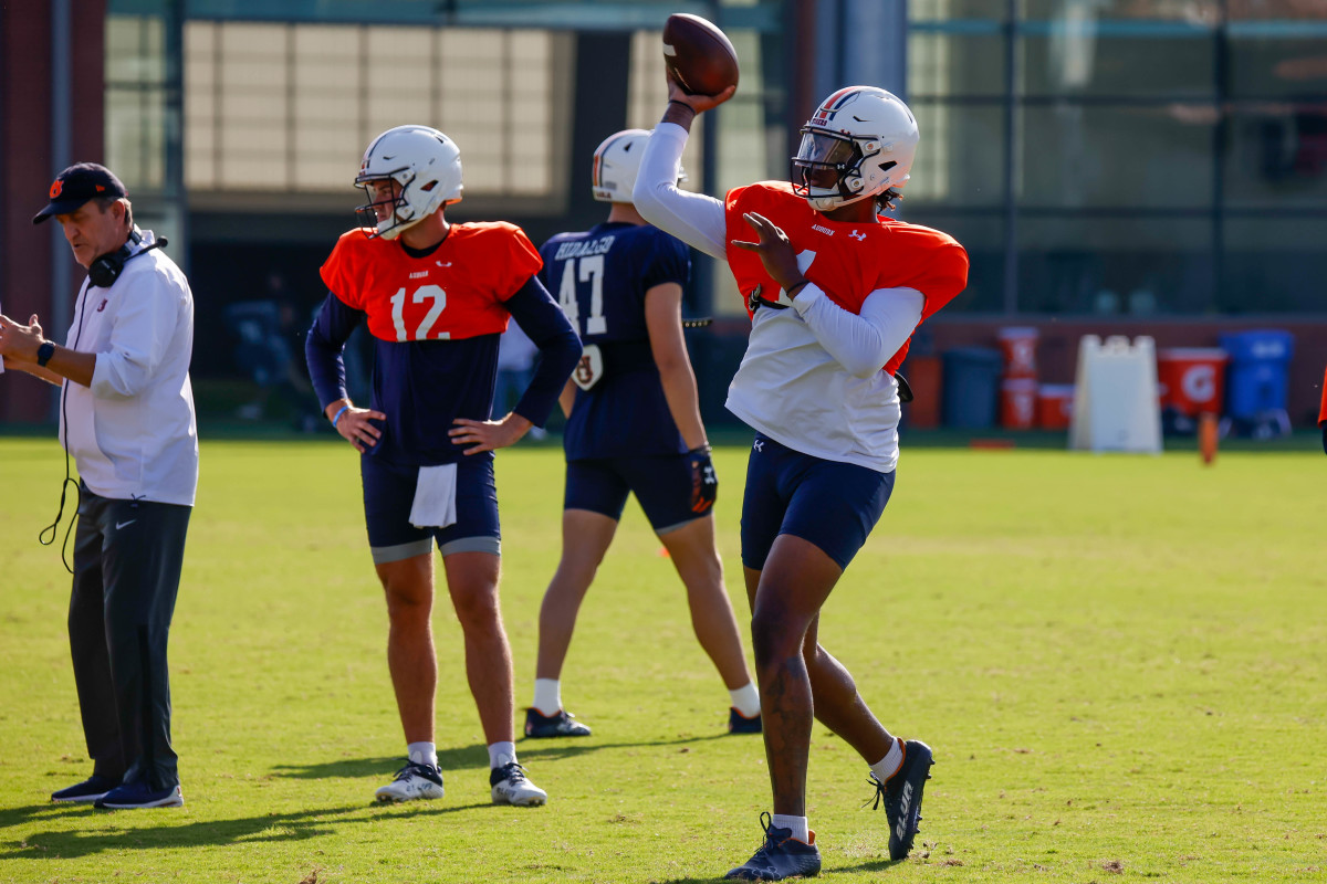 GALLERY: Photos from Auburn football's Monday spring practice - Sports ...
