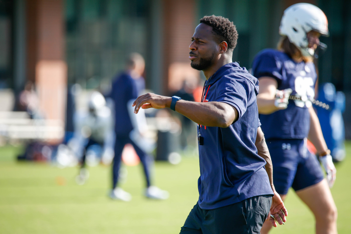 GALLERY: Photos from Auburn football's Monday spring practice - Sports ...
