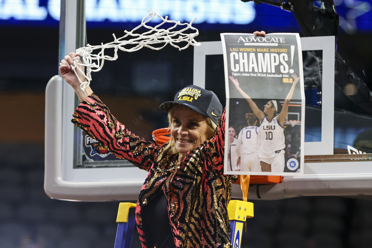 Kim Mulkey, LSU Nearing 10-Year, $32 Million Contract Extension ...