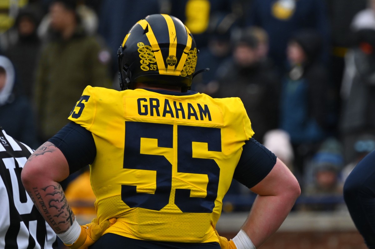 Predicting three Michigan football defensive players to have breakout ...