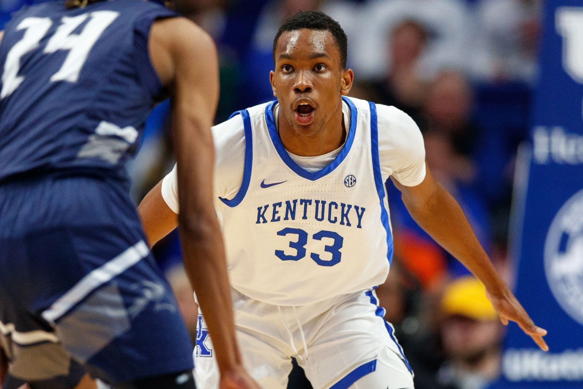 Ugonna Onyenso Reportedly Entering Transfer Portal After One Season at ...