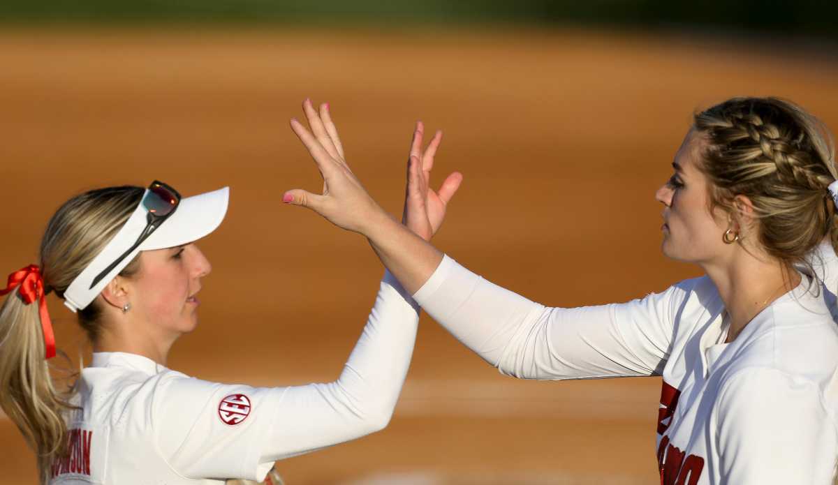 Live Updates: No. 14 Alabama Softball vs. South Carolina - Sports ...