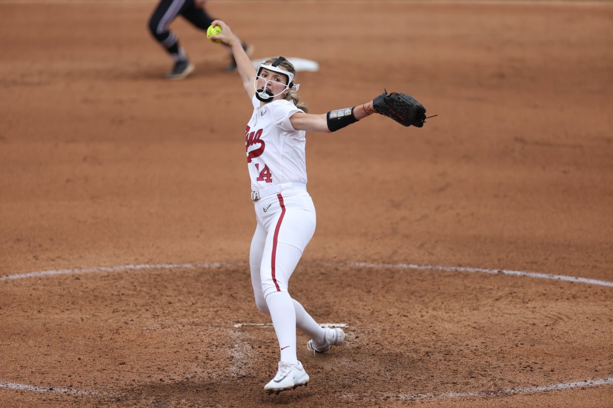 Alabama Softball Walks Off South Carolina in Extras, Fouts Strikes Out ...