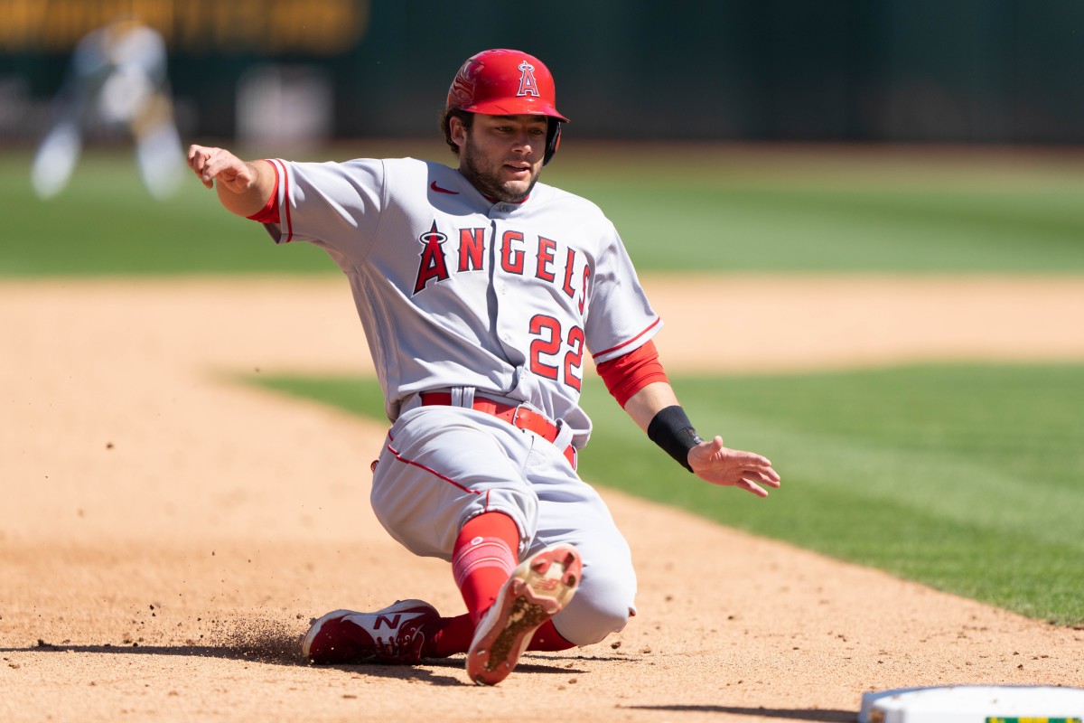Angels News: Halos Aren't a Stealing Bases Team - Los Angeles Angels
