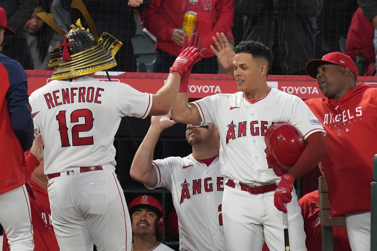 Angels Score: Rough Defense & Pitching Lead to LA's 2nd Straight Loss ...