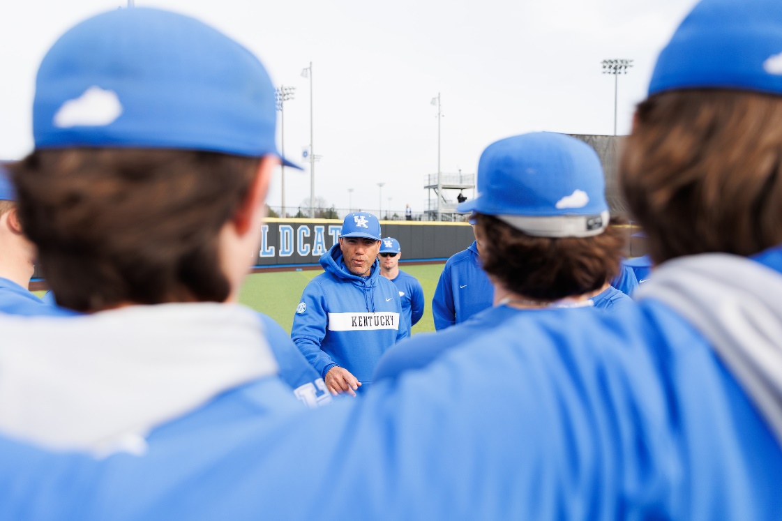 Kentucky Reliever Seth Chavez 'Day-to-Day'; Starter Logan Martin ...