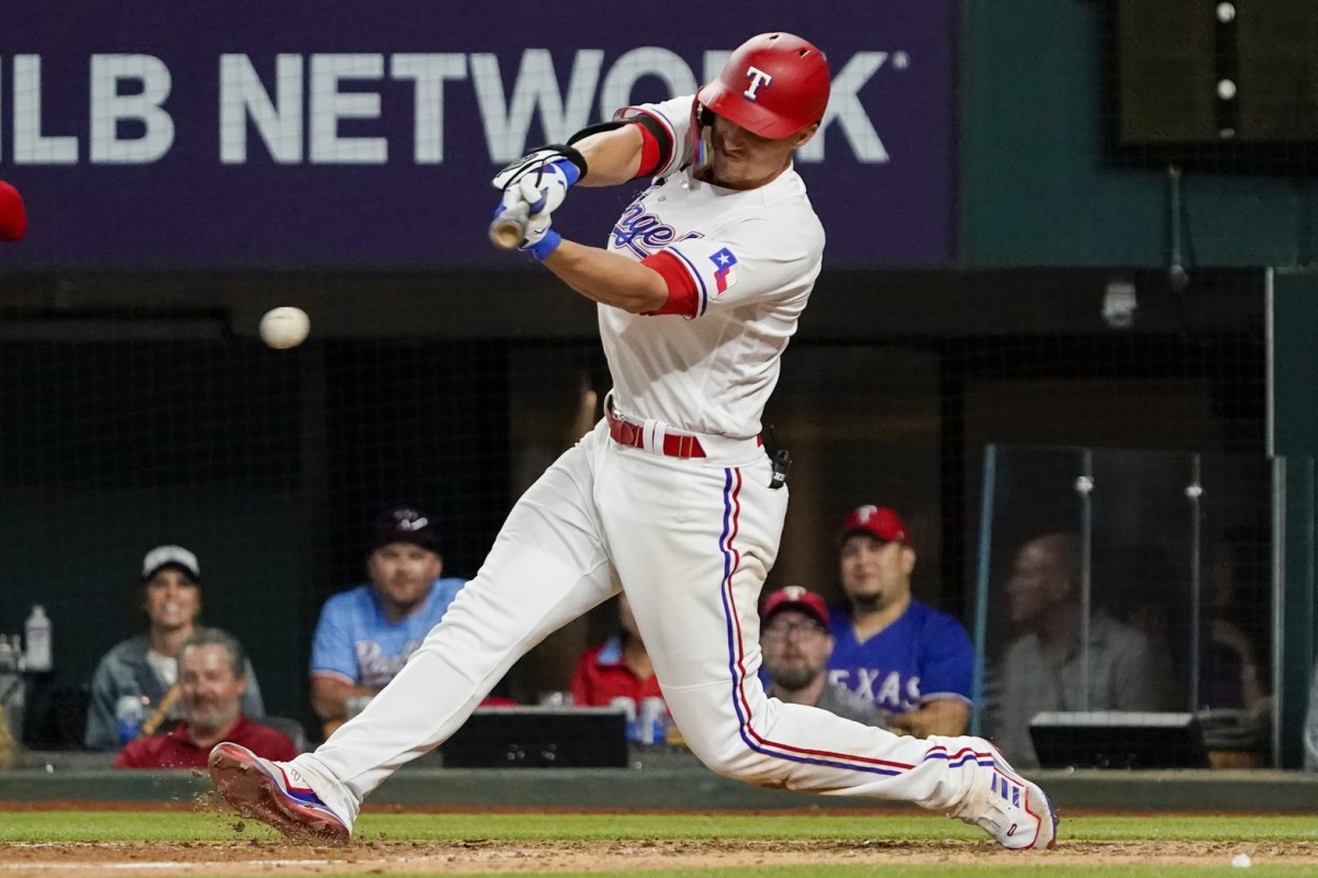 BREAKING: Texas Rangers' Corey Seager Exits Game with Injury - Fastball