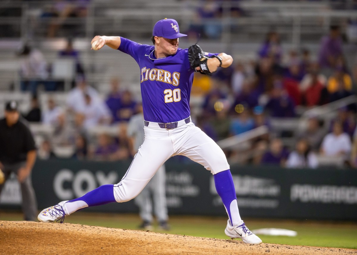 Kentucky Starting Reliever Zach Hise in Game One Against No. 1 LSU ...