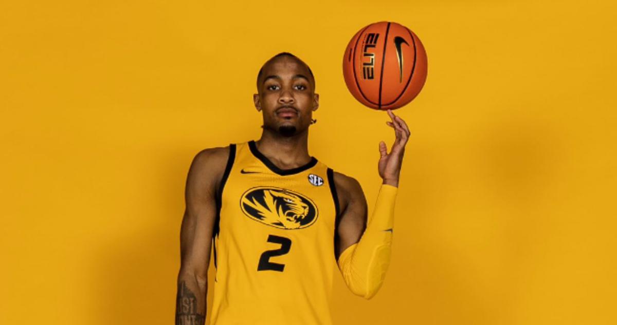 Former Indiana Hoosiers Guard Tamar Bates Commits to Missouri Tigers ...