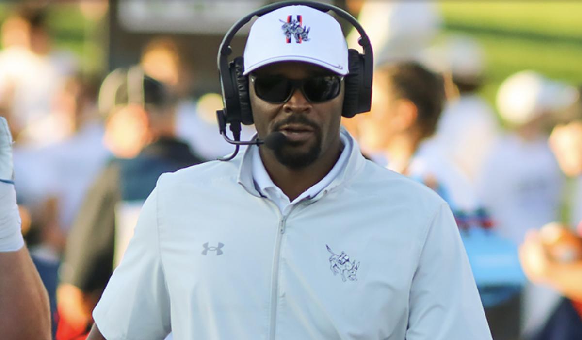 Former Oklahoma LB Named Head Coach at San Diego - Sports Illustrated ...