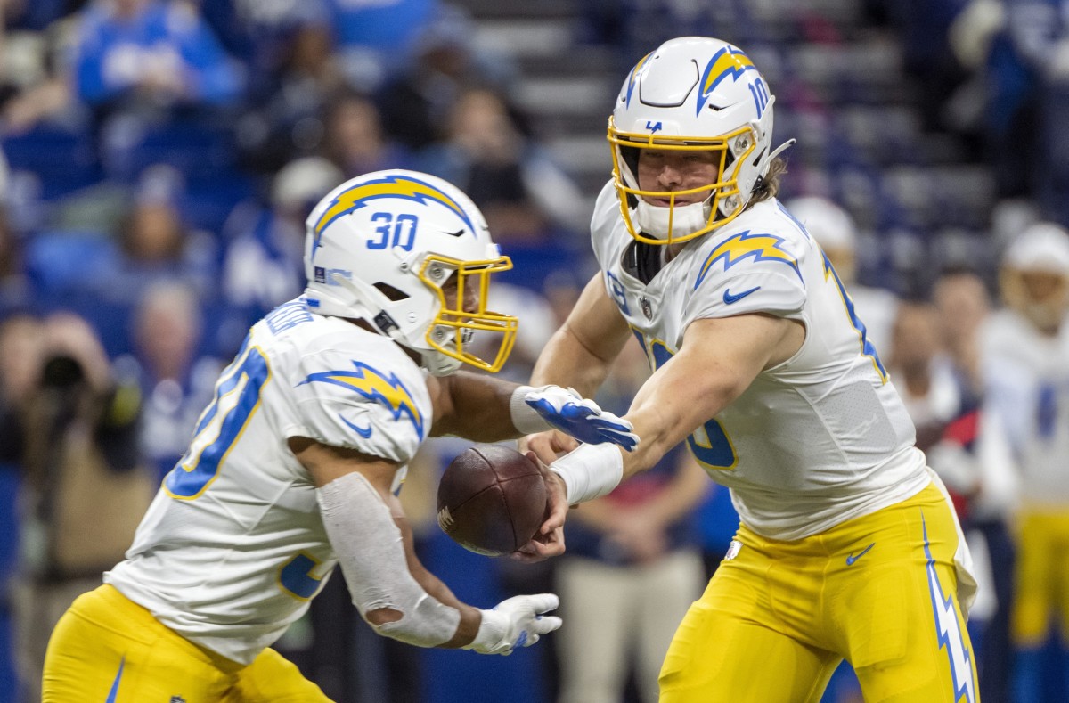 NFL Insider Projects Run Game to be Huge Part of Chargers' 2023 Offense ...