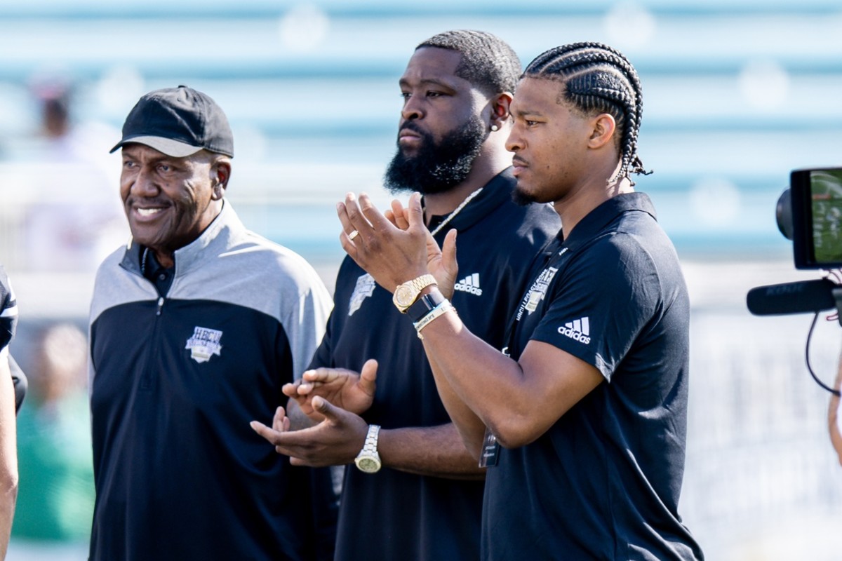 HBCU Legend Terron Armstead Injured, Carted Off At Dolphins-Texans ...