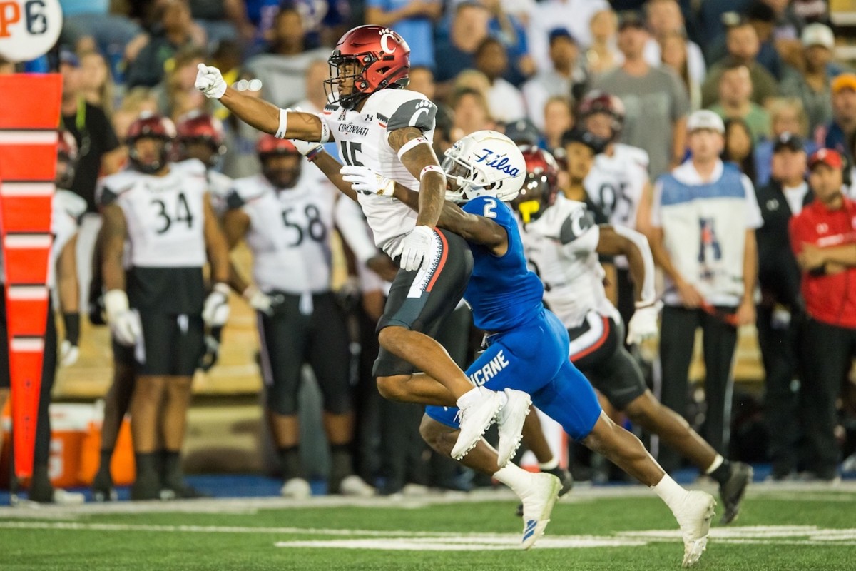 Pitt Interested in Cincinnati Transfer WR Marcus Peterson - Sports ...