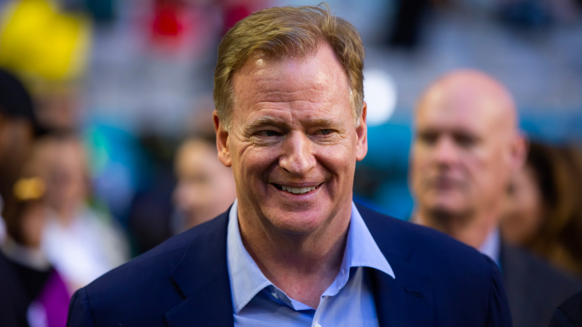 Roger Goodell jokes about the NFL season being scripted - Sports ...