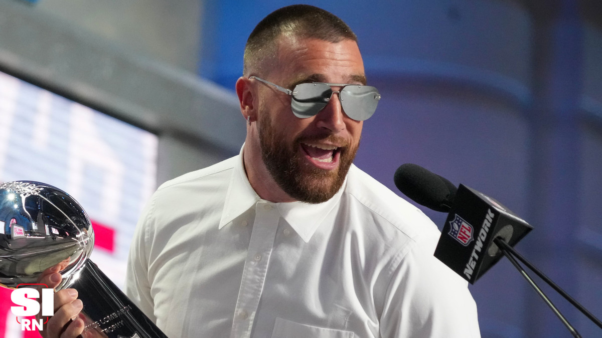 Travis Kelce Says Andy Reid is the Greatest Coach of All-Time - TrendRadars