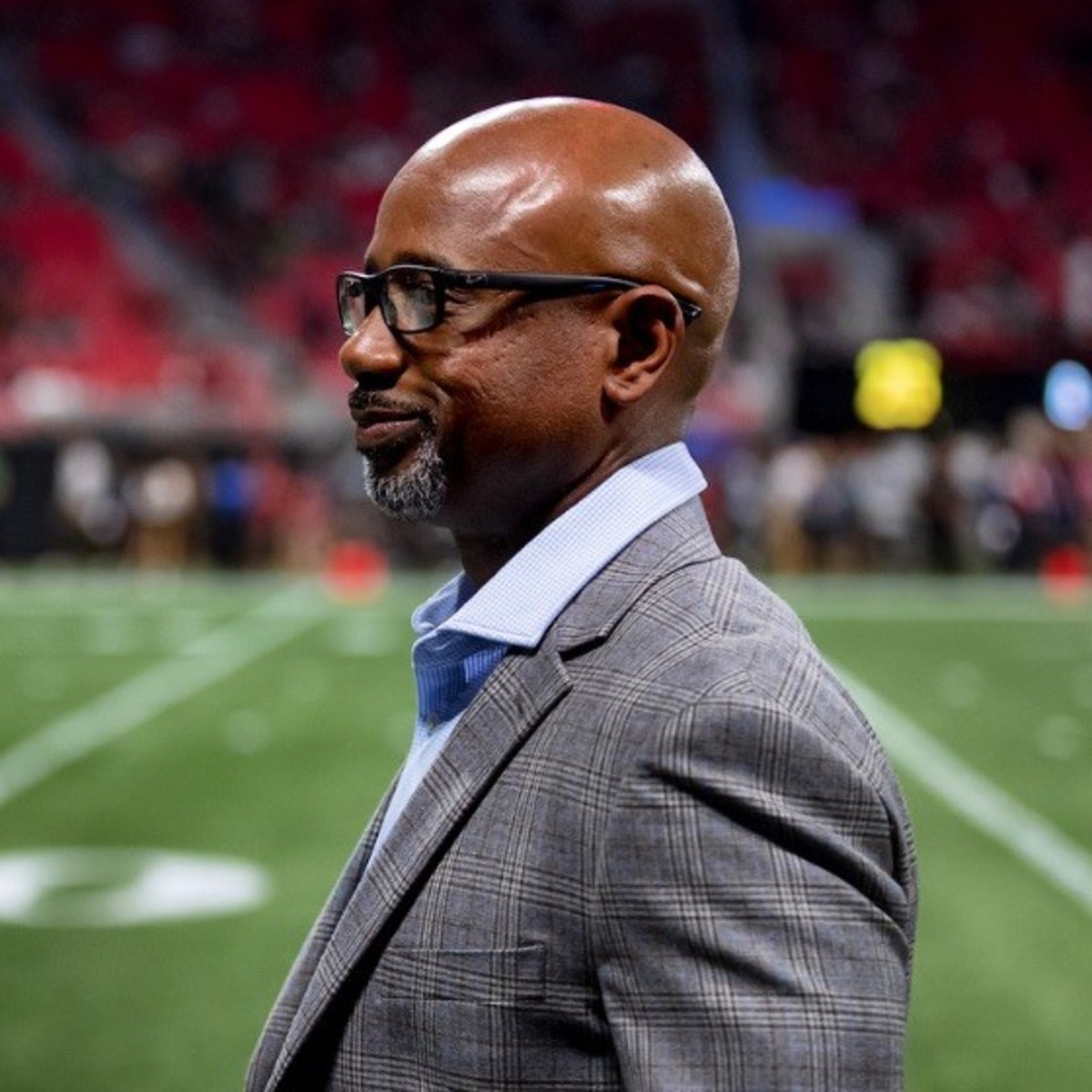 Tennessee Titans Add Assistant GM Anthony Robinson to Front Office ...