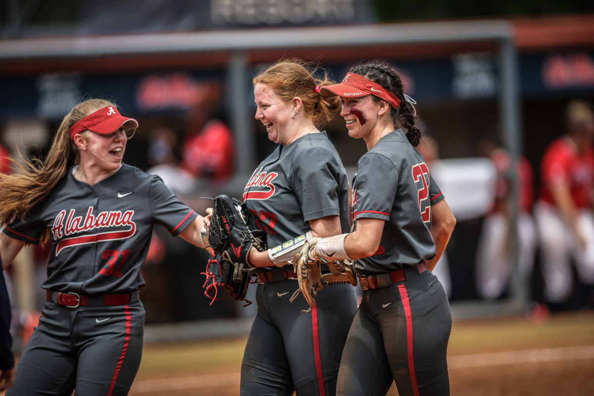 Alabama Softball Squanders Sweep in Seventh Inning at Ole Miss - Sports ...