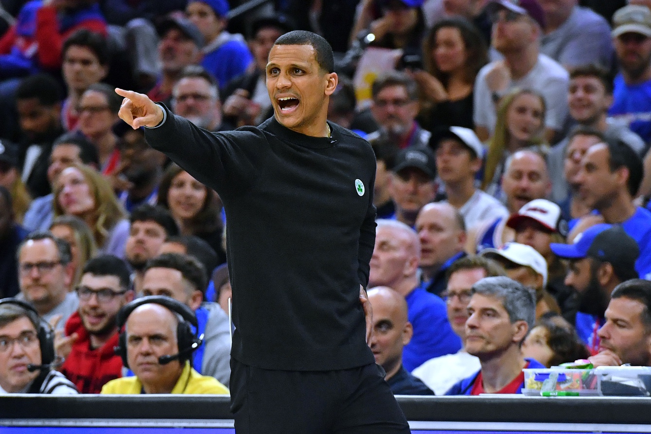 Joe Mazzulla Receives Criticism for Handling of Final Play in Game 4 vs ...