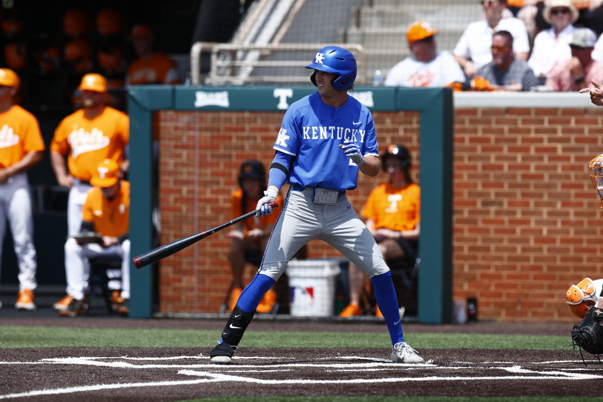 Bat Cats' Comeback Bid Falls Short, Tennessee Takes Series In 10-7 ...