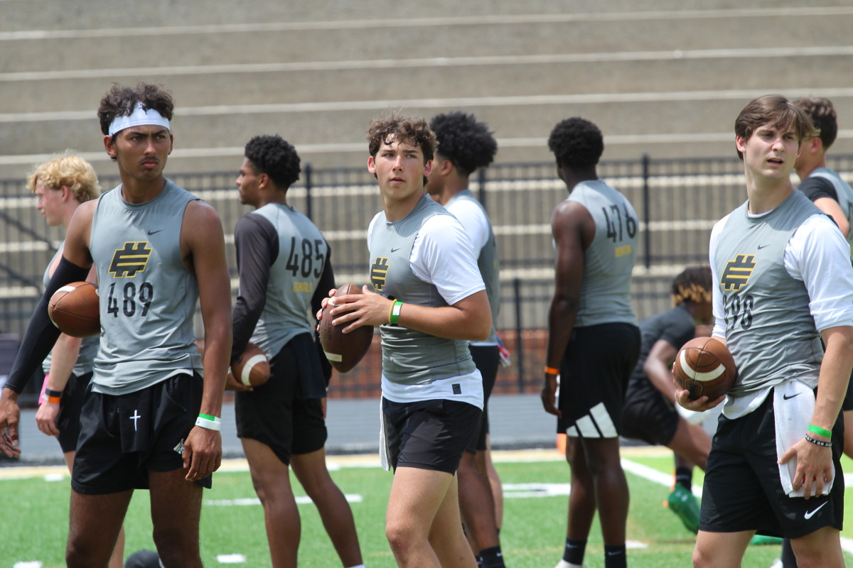 Elite 11 Photos For Tennessee Football - Sports Illustrated Tennessee ...