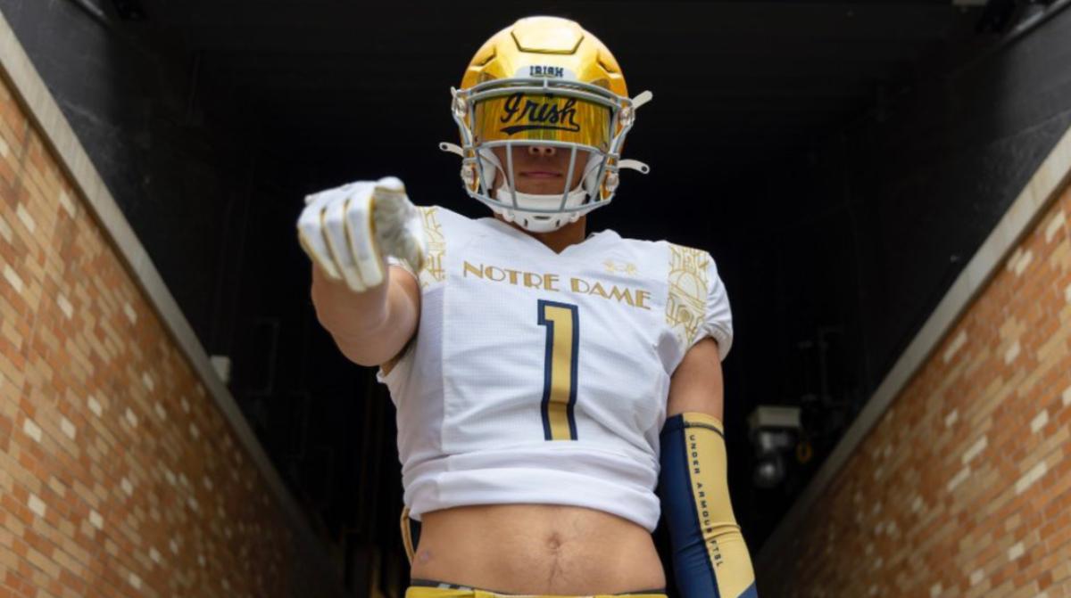 Notre Dame Commit Profile: Linebacker Teddy Rezac - Sports Illustrated ...