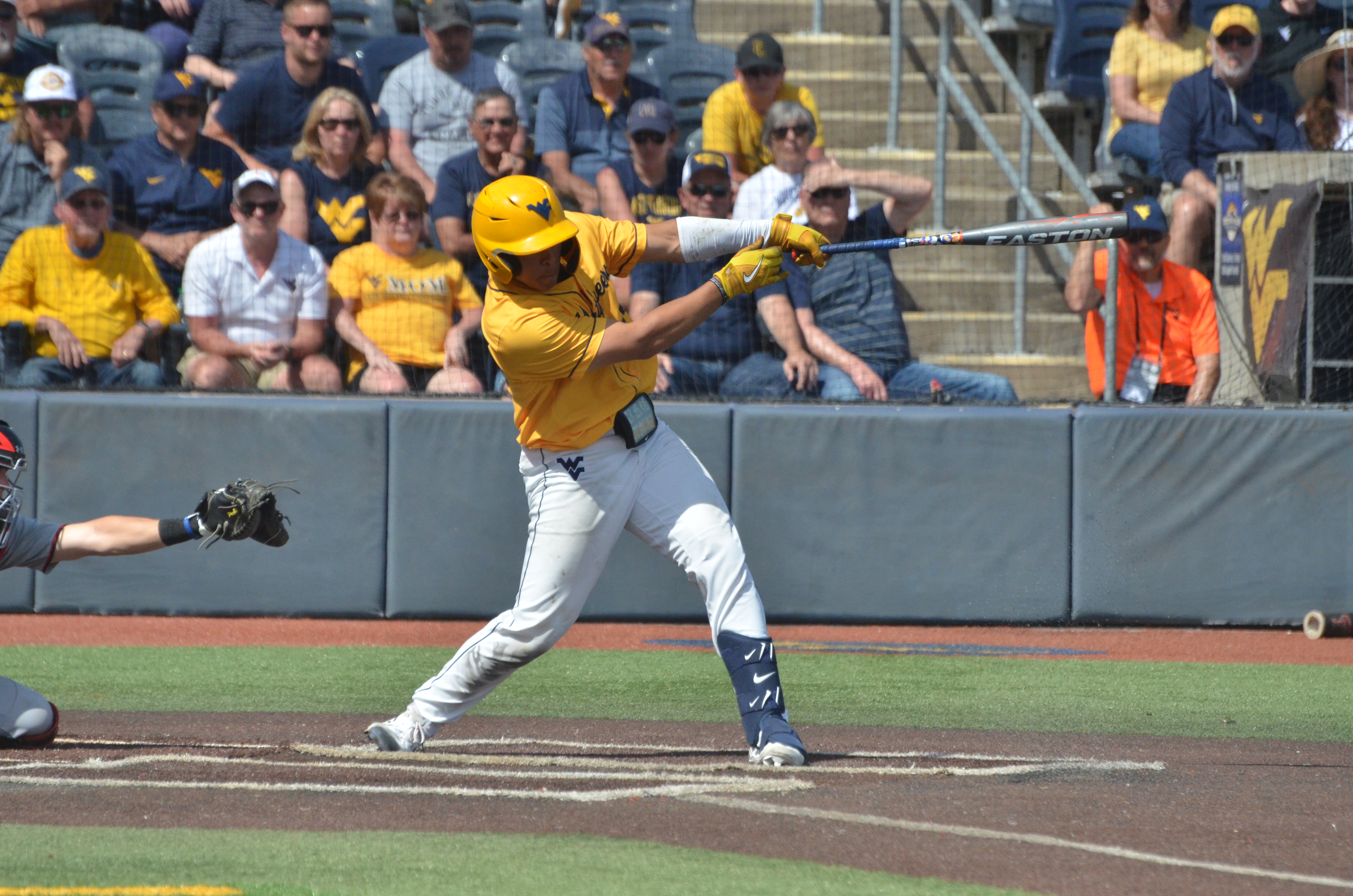 Brown, Longhorn Pitchers Quell Mountaineer Impact - Sports Illustrated ...